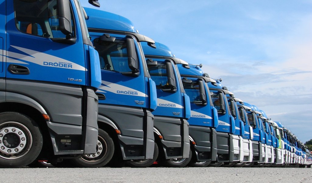 Dröder Spedition - Startseite / Droeder Logistik